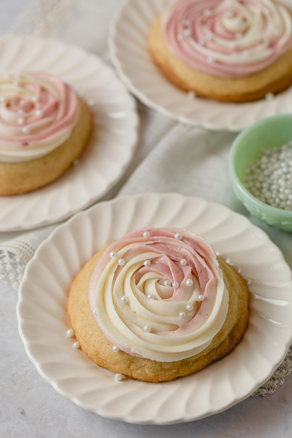 Crumbl Copycat Wedding Cake Cookies - Elle Makes Dessert