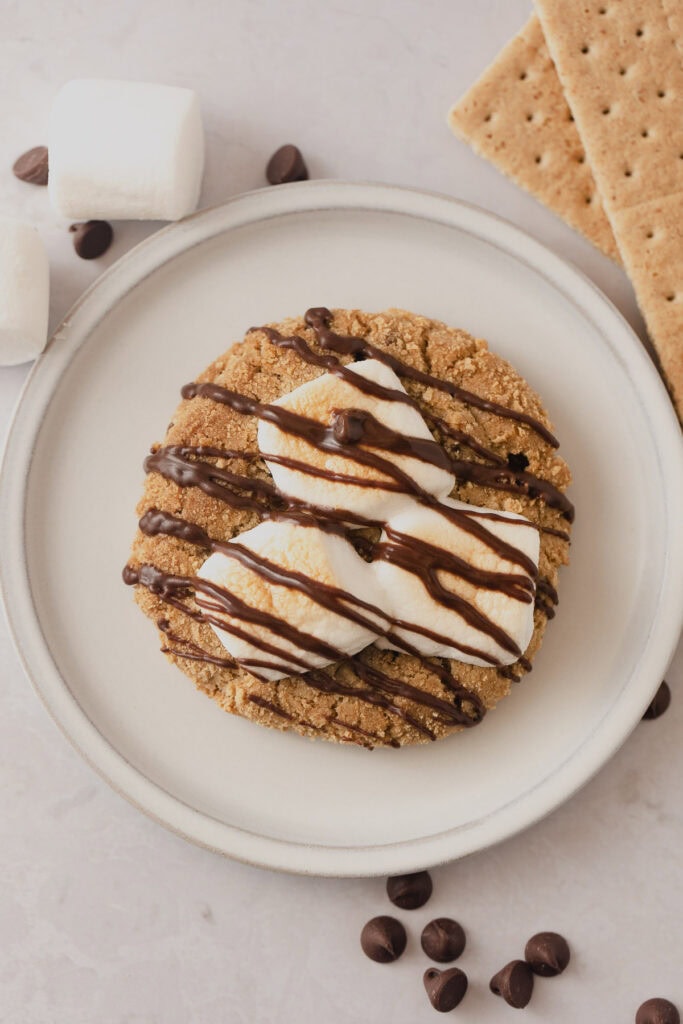 Single Serve S'mores Cookie - Elle Makes Dessert